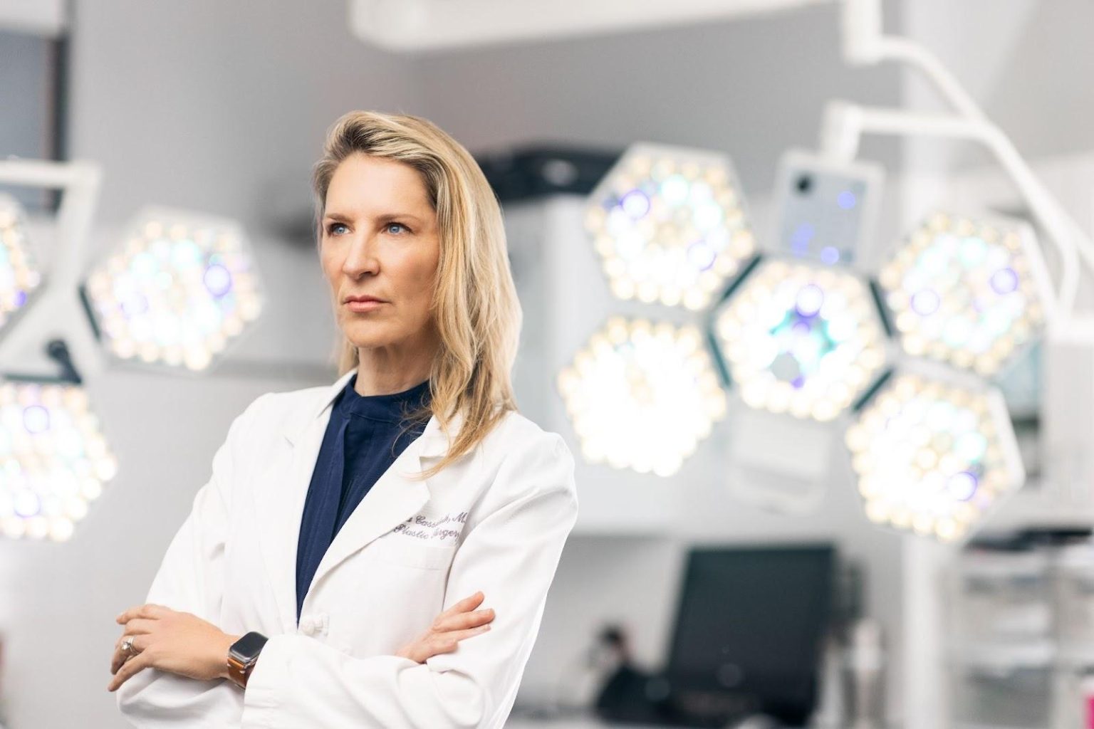 How to Know if You’re a Good Candidate for Breast Implant Removal